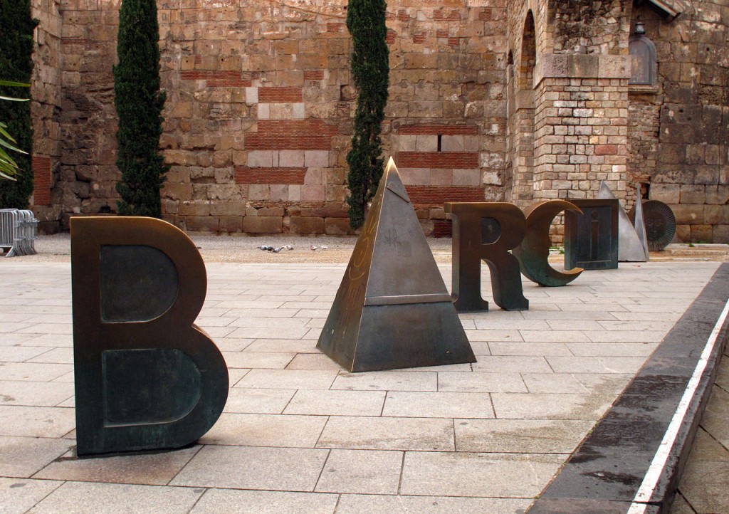 Escultura Barcino 2 - Un Mundo Interminable